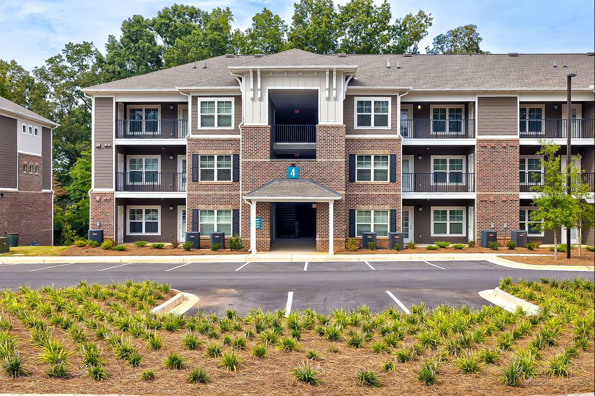 Impact Investment Project Profile: Ivy Ridge Apartments